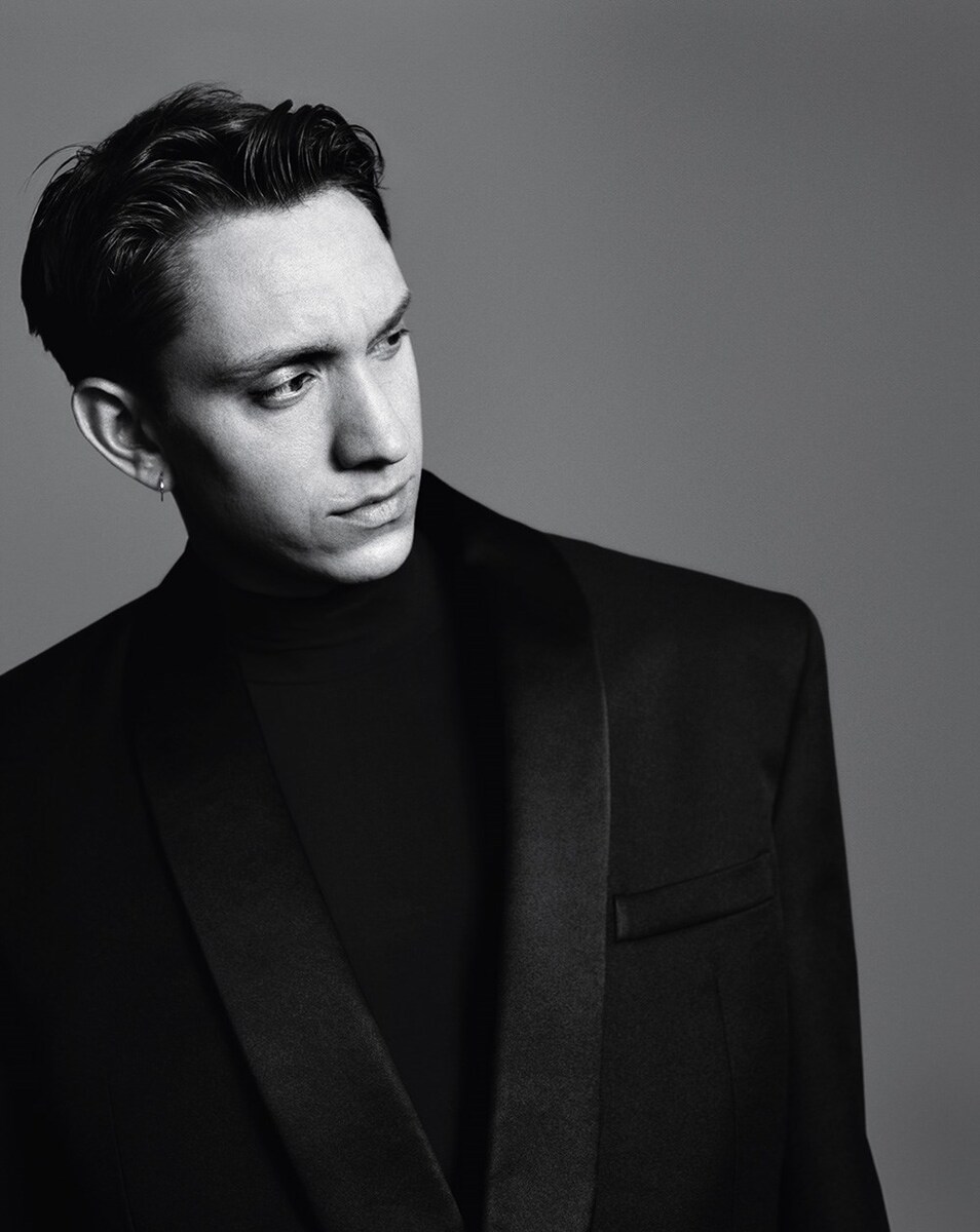 Oliver Sim on Stardom, Style and Sobriety | AnotherMan